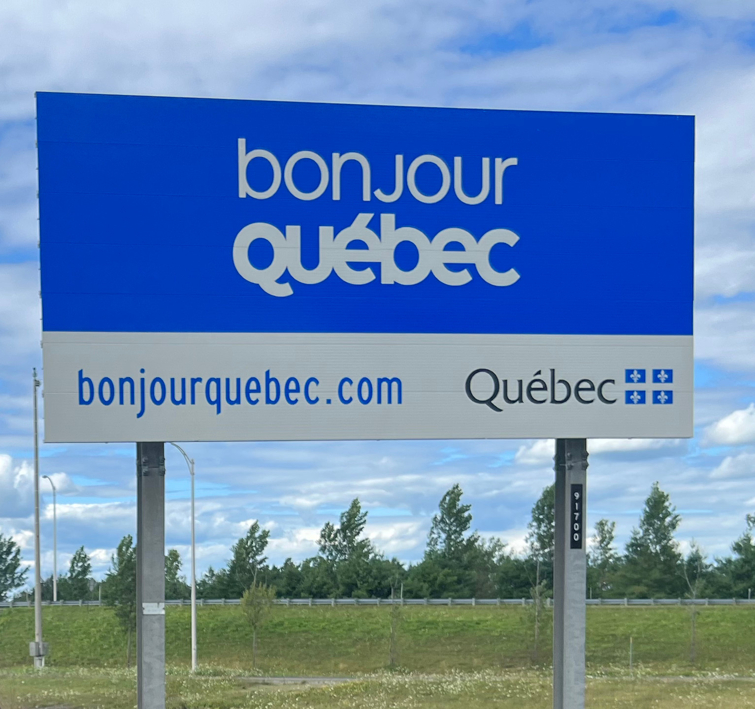 Why does Quebec Want to Seperate? - Quebec City 101